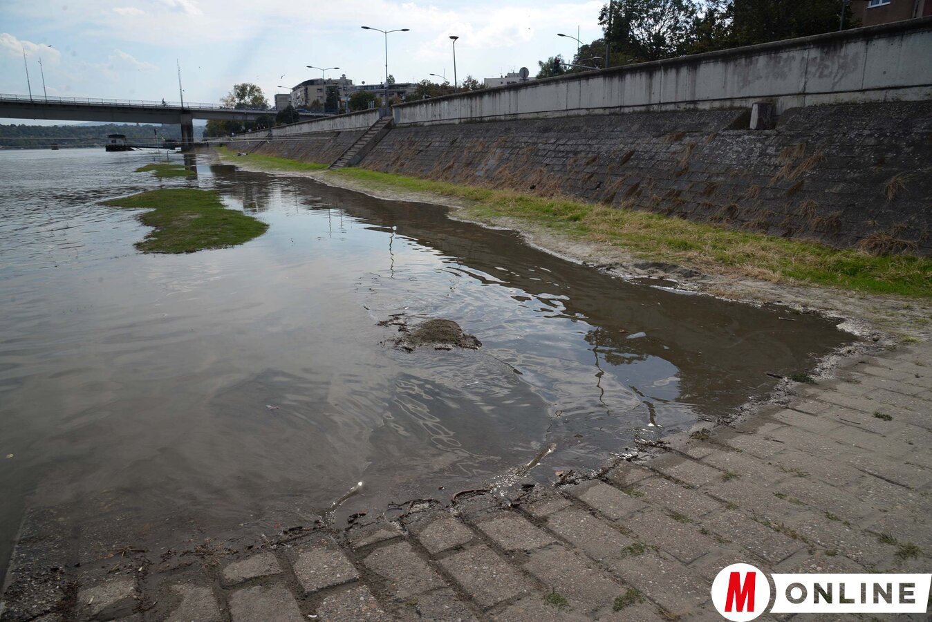 Folyamatosan emelkedik a Duna vízszintje Újvidéknél – GALÉRIA | Magyar Szó